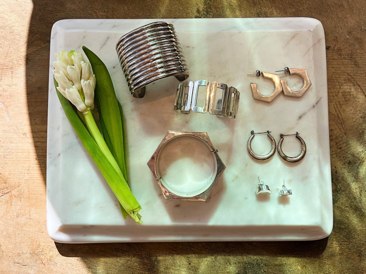 Vintage & Hand-made Jewelry | Curated by Bella Cucina